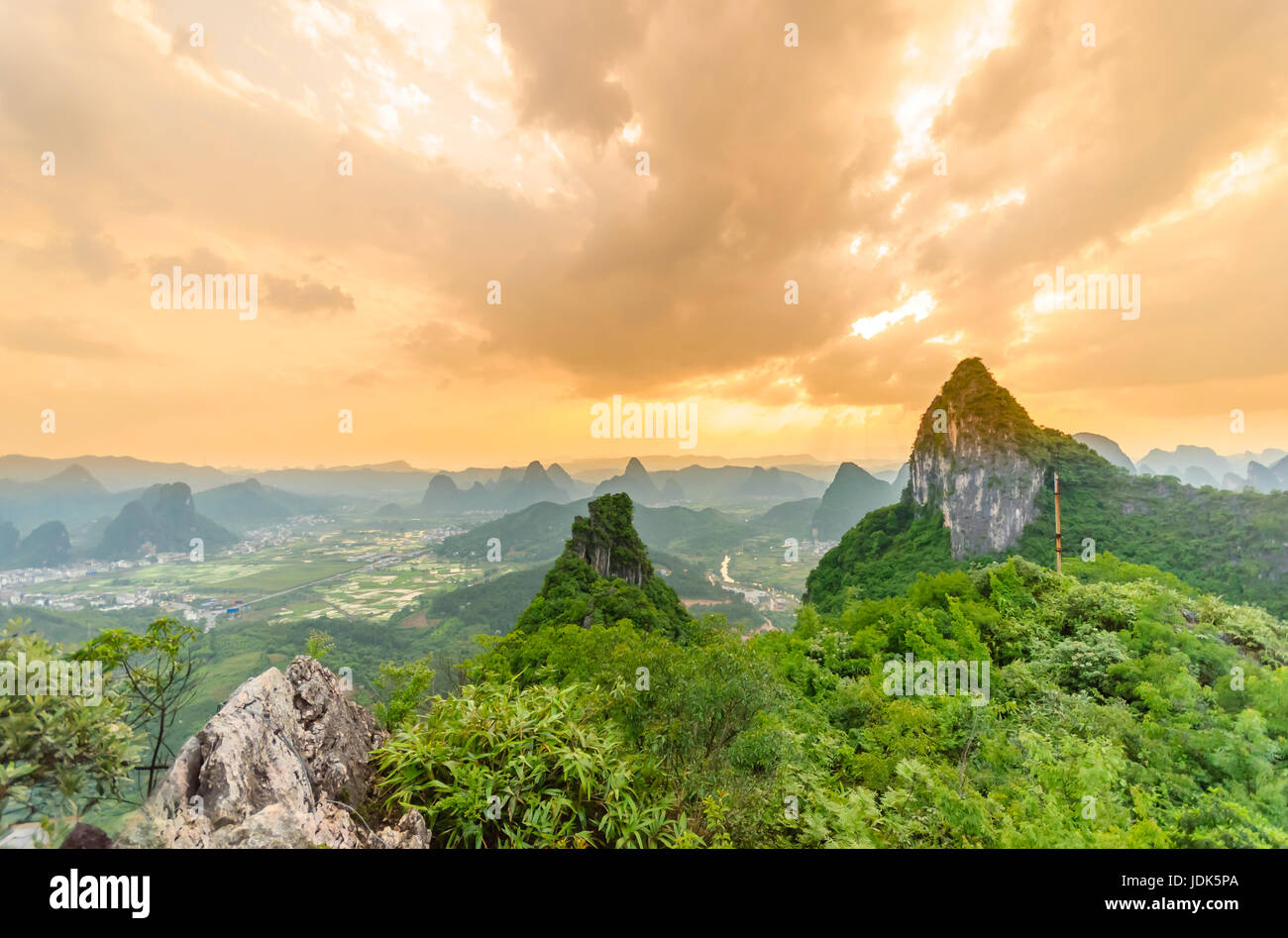 Sunset view from Moon Hill in Yangshuo Stock Photo - Alamy