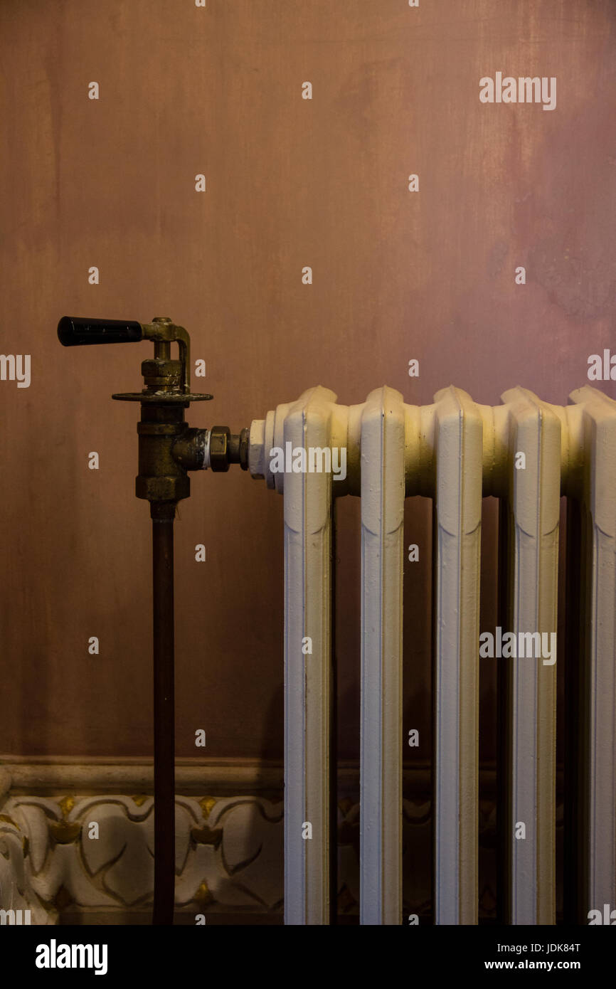 Vintage Metal radiator heater Stock Photo - Alamy