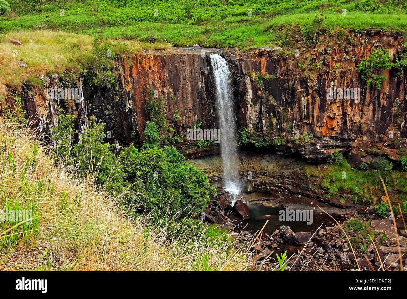 Waterfall in the mountain Drakens - South Africa, Wasserfall am ...
