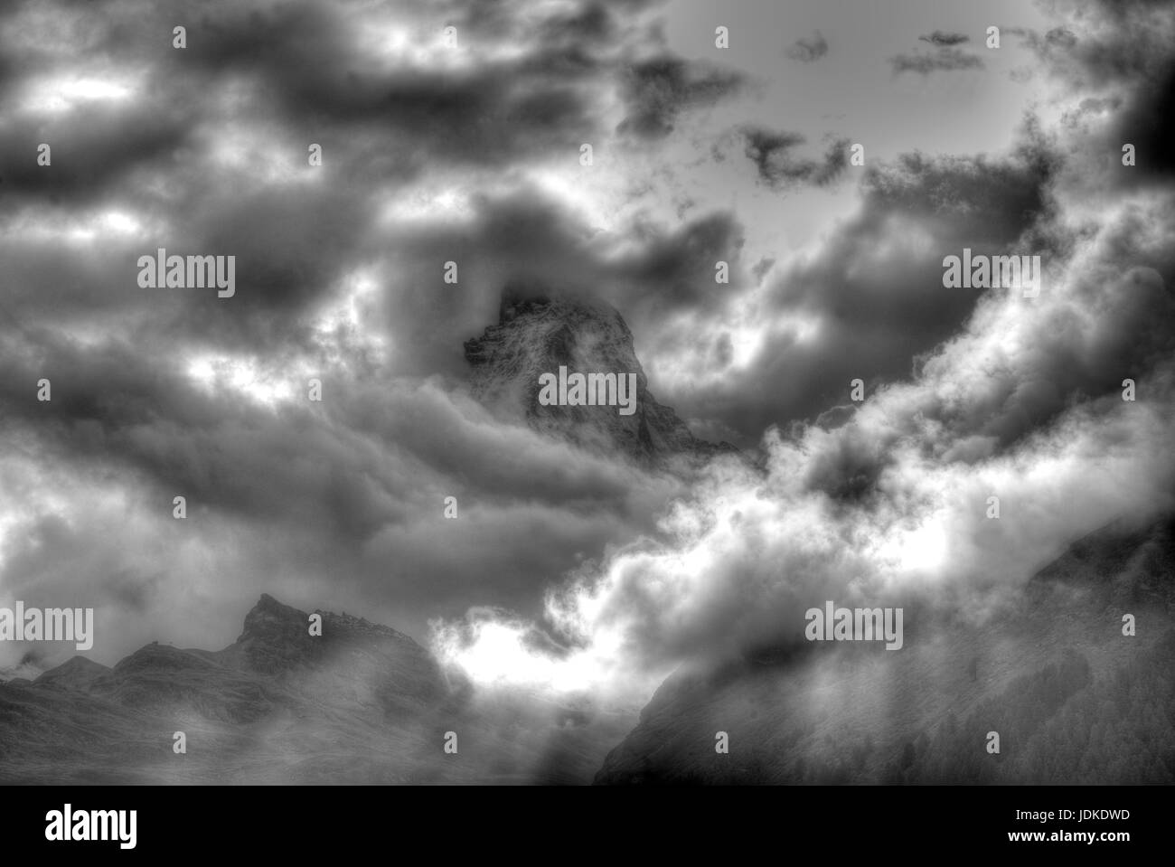 Wind und Black and White Stock Photos & Images - Alamy