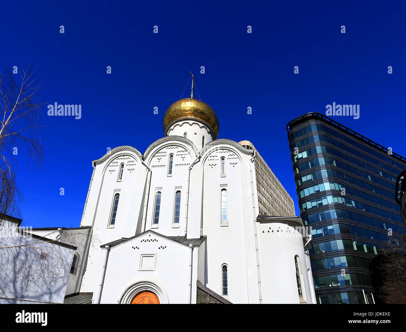 High tech building hi-res stock photography and images - Alamy