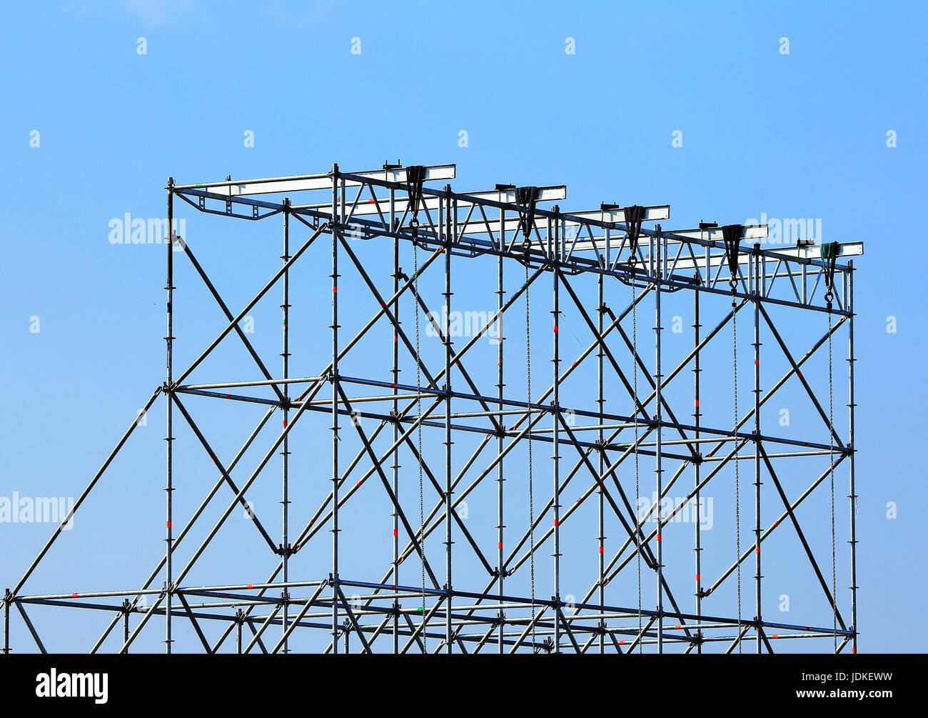 Rectangular structure made of interconnected metal beams Stock Photo - Alamy