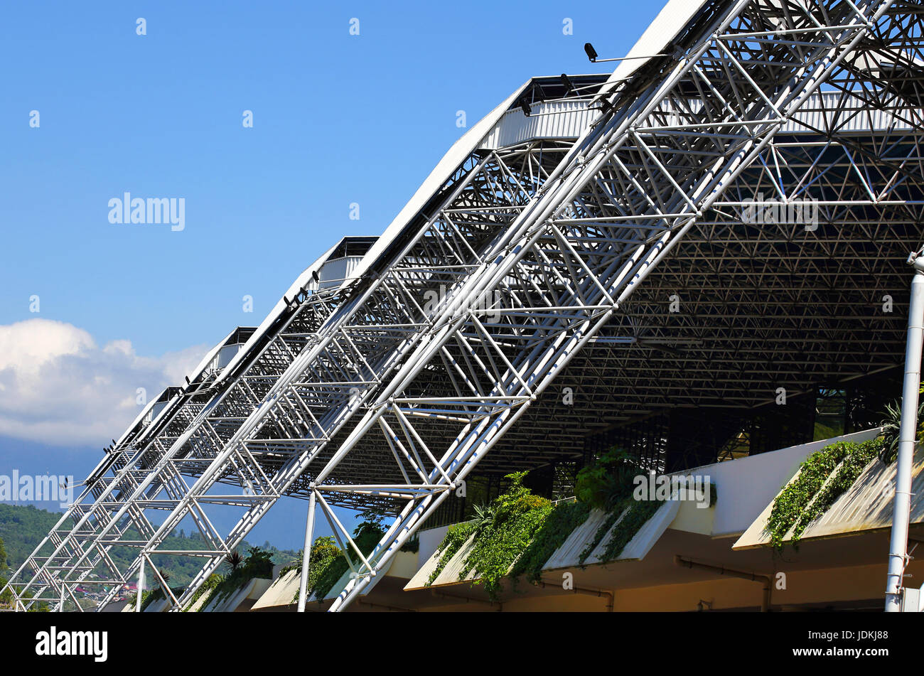 Large constructions hi-res stock photography and images - Alamy