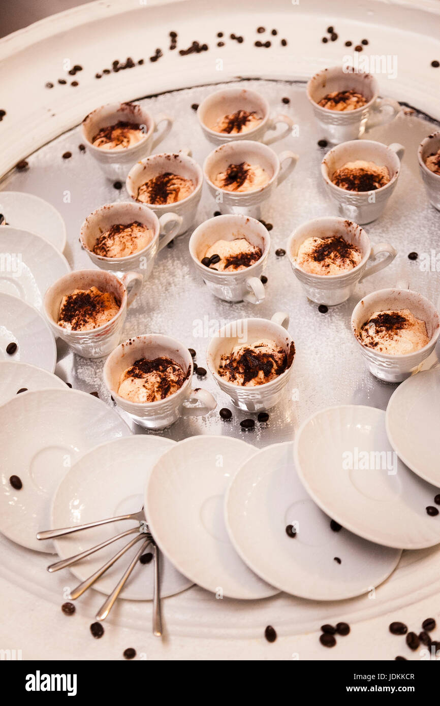 Plates of sweets hi-res stock photography and images - Alamy