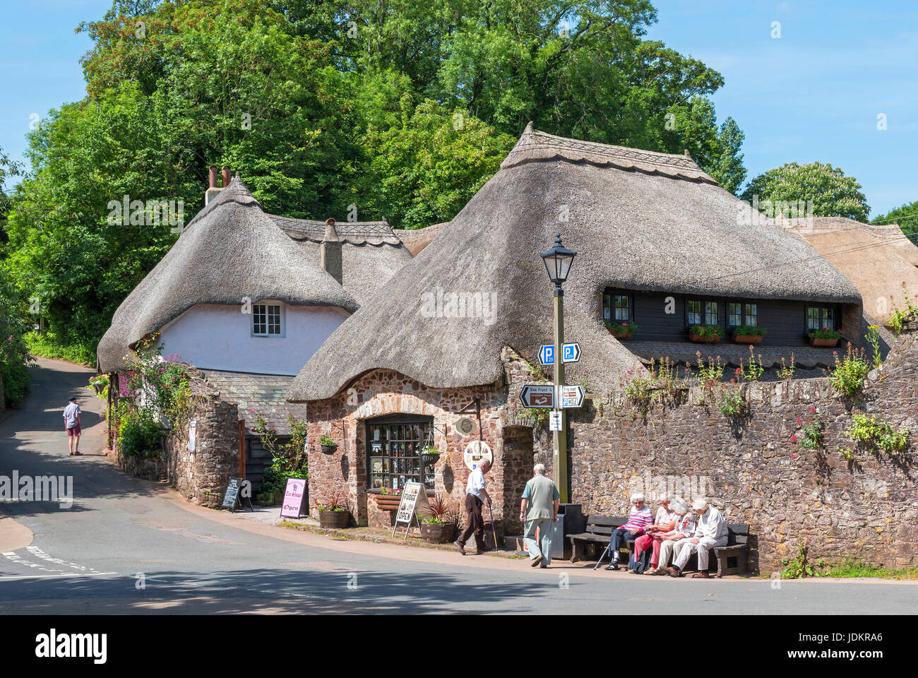 Home house cockington village hi-res stock photography and images - Alamy