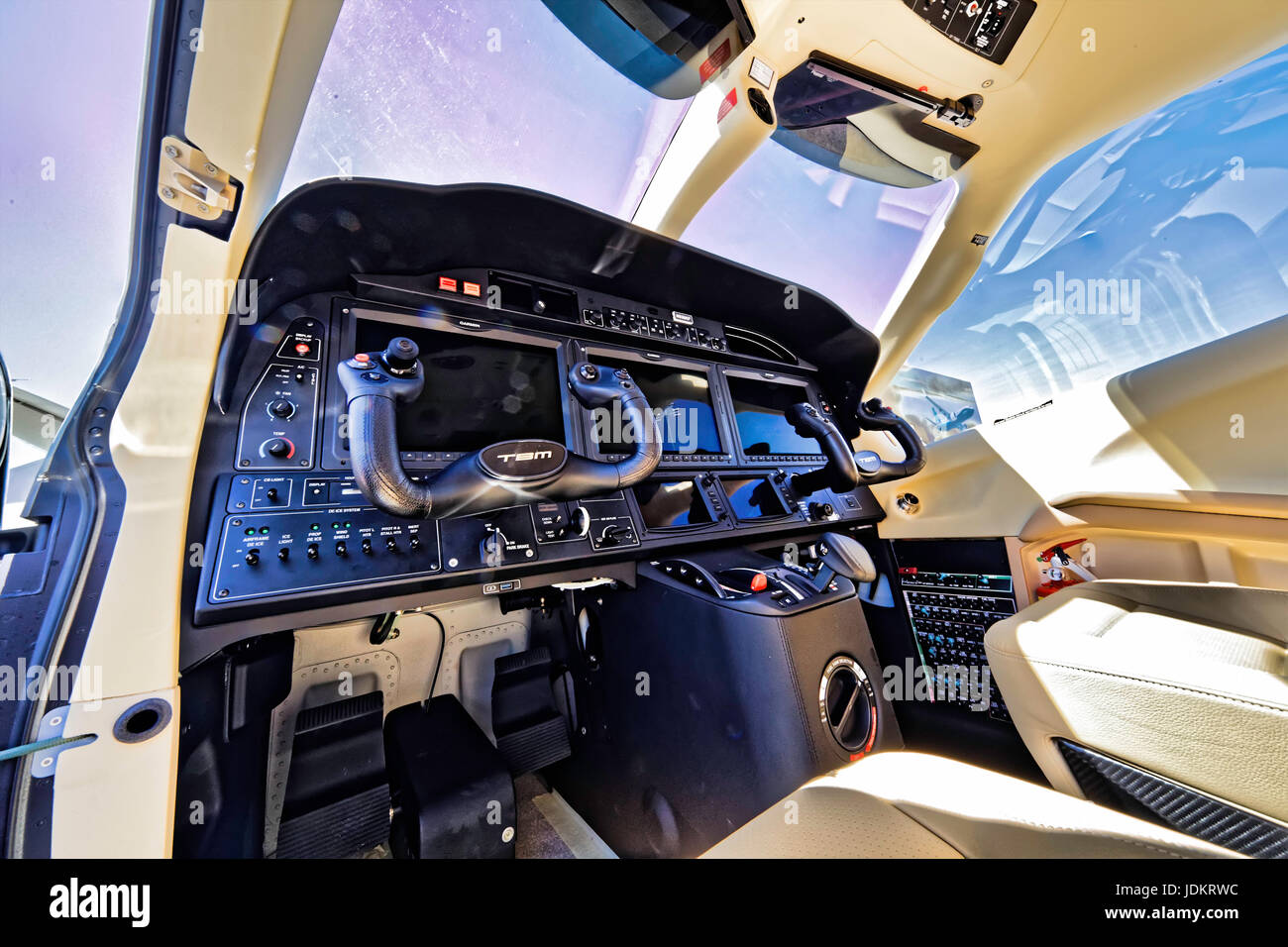 Daher tbm 930 hi-res stock photography and images - Alamy