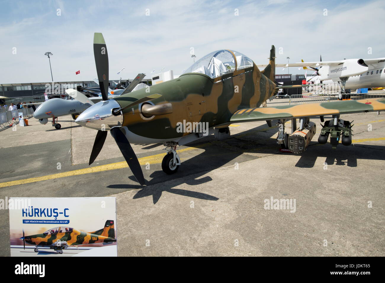 Turkish Aerospace High Resolution Stock Photography and Images - Alamy