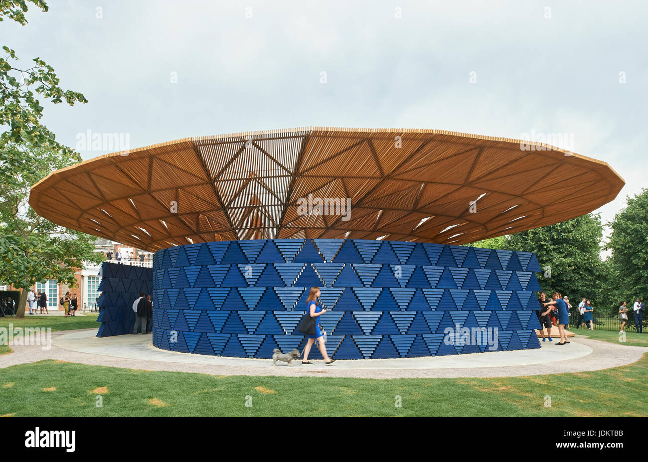 Hyde Park, London, UK. 20th Jun, 2017. Serpentine Pavilion 2017 by ...