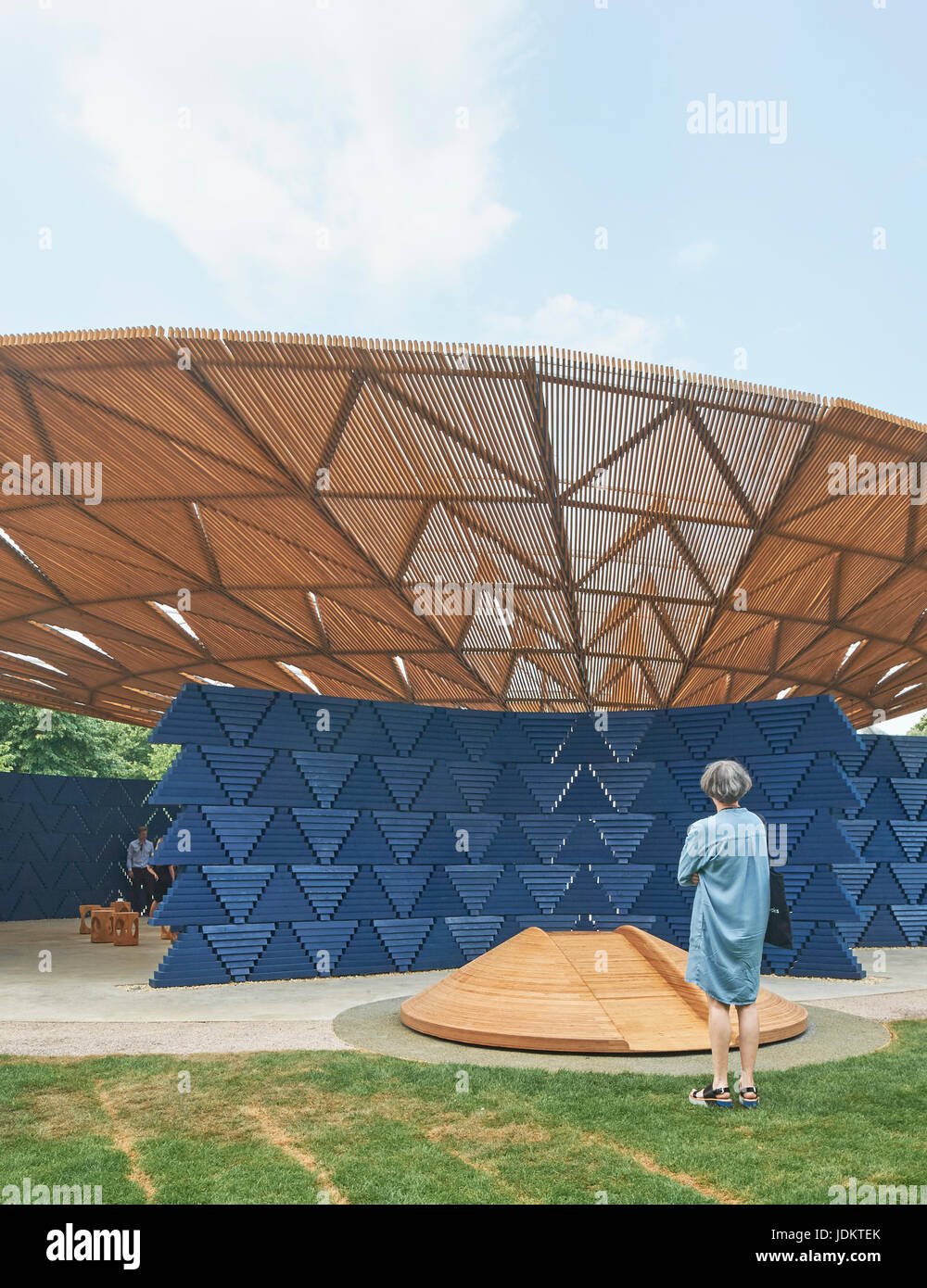 Hyde Park, London, UK. 20th Jun, 2017. Serpentine Pavilion 2017 by ...