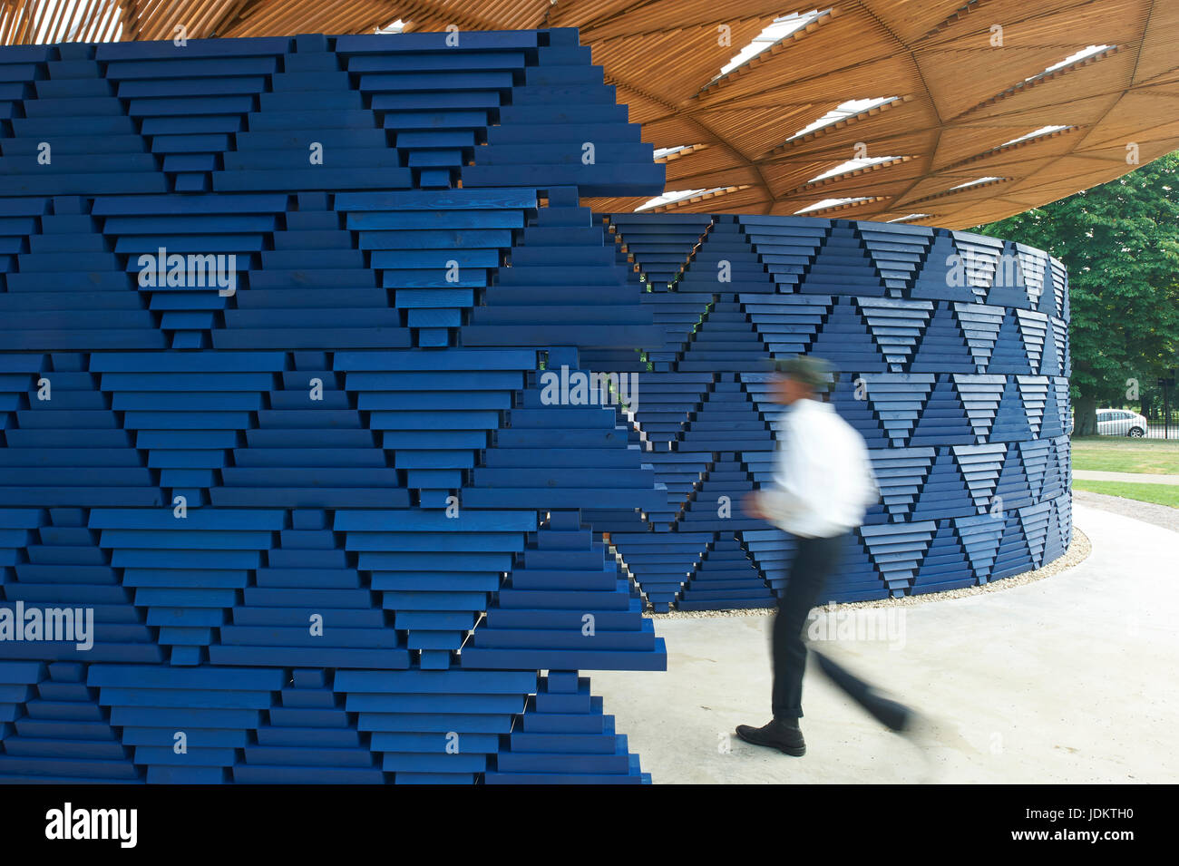 Hyde Park, London, UK. 20th Jun, 2017. Serpentine Pavilion 2017 by ...