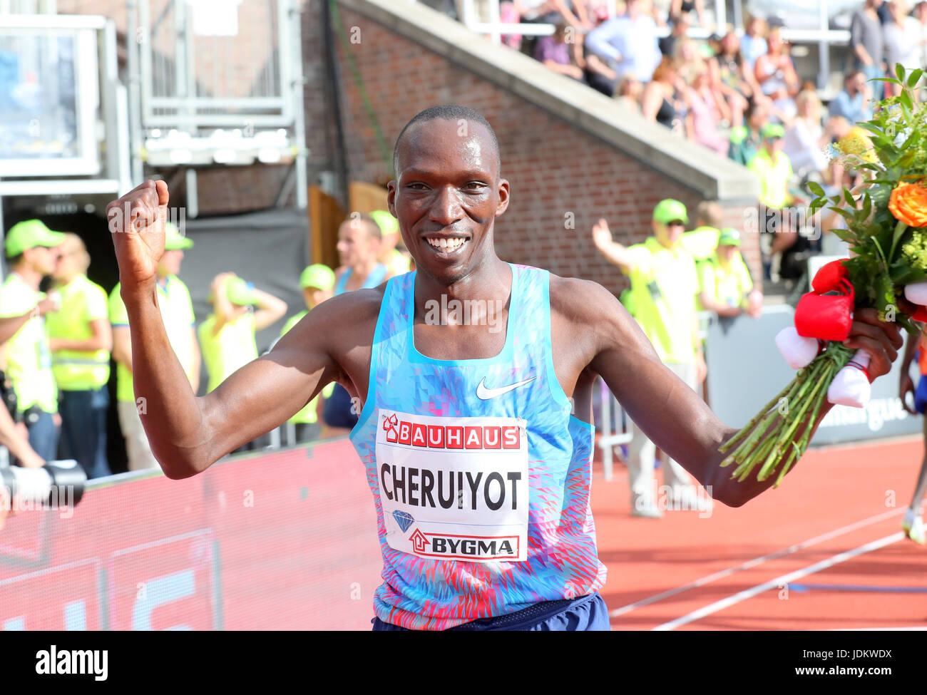 Timothy Cheruiyot (KEN) poses after winning the 1,500m in 3:30.77 ...