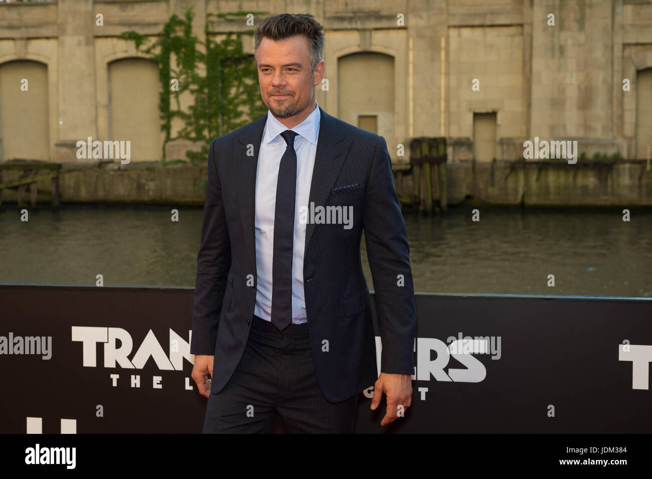 CHICAGO, IL - JUNE 20: Actor Josh Duhamel wearing Marchesal at the U.S ...
