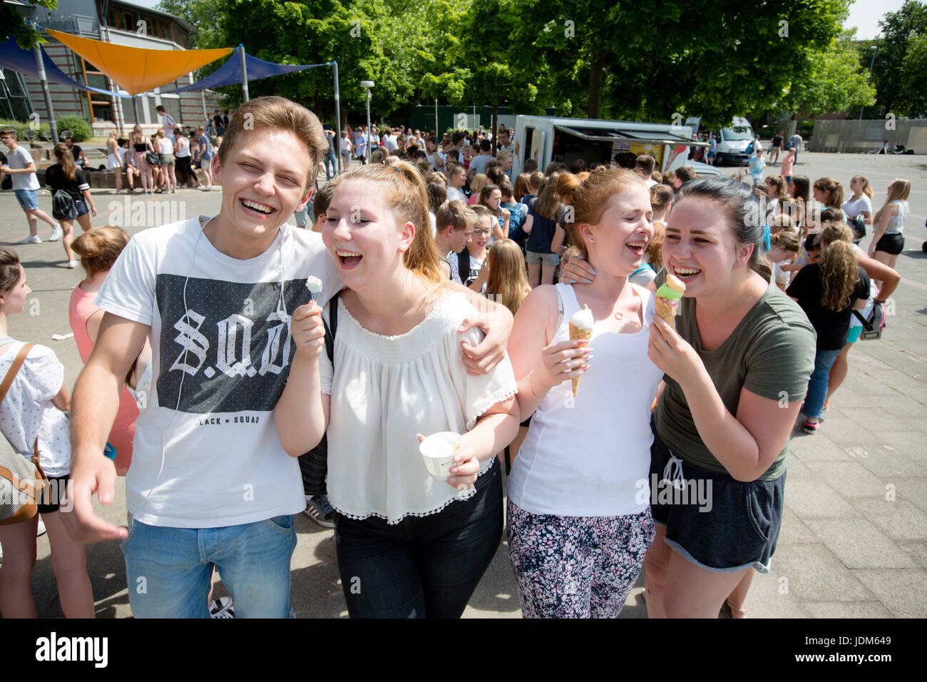 Bornheim, Germany, 21st June 2017: About 1500 pupils of the ...