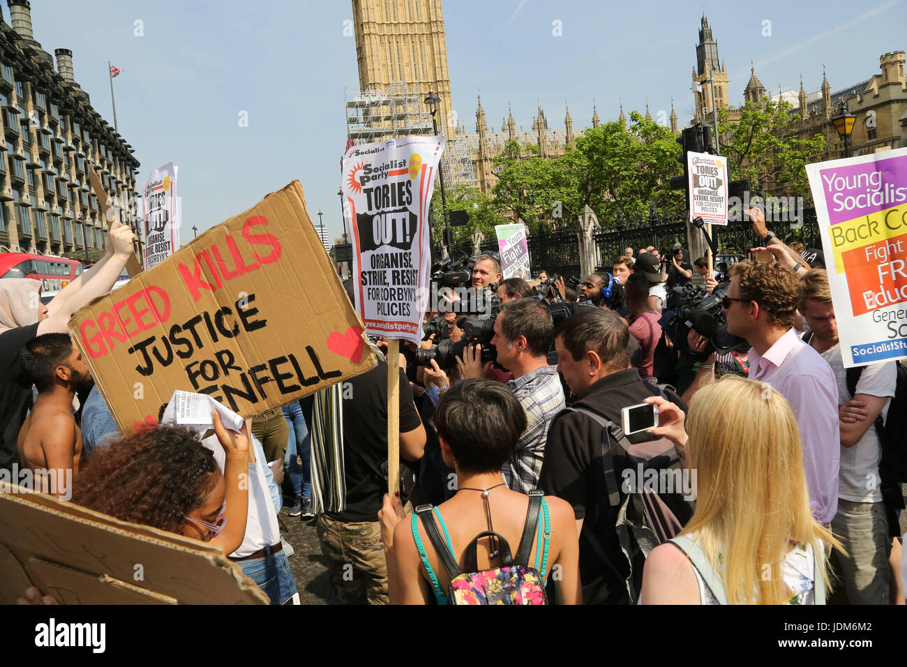 Parliament Square. Westminster, London, UK. 21st June, 2017. Protesters ...