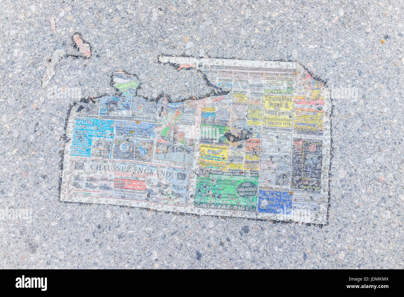 Trash old newspaper hi-res stock photography and images - Alamy