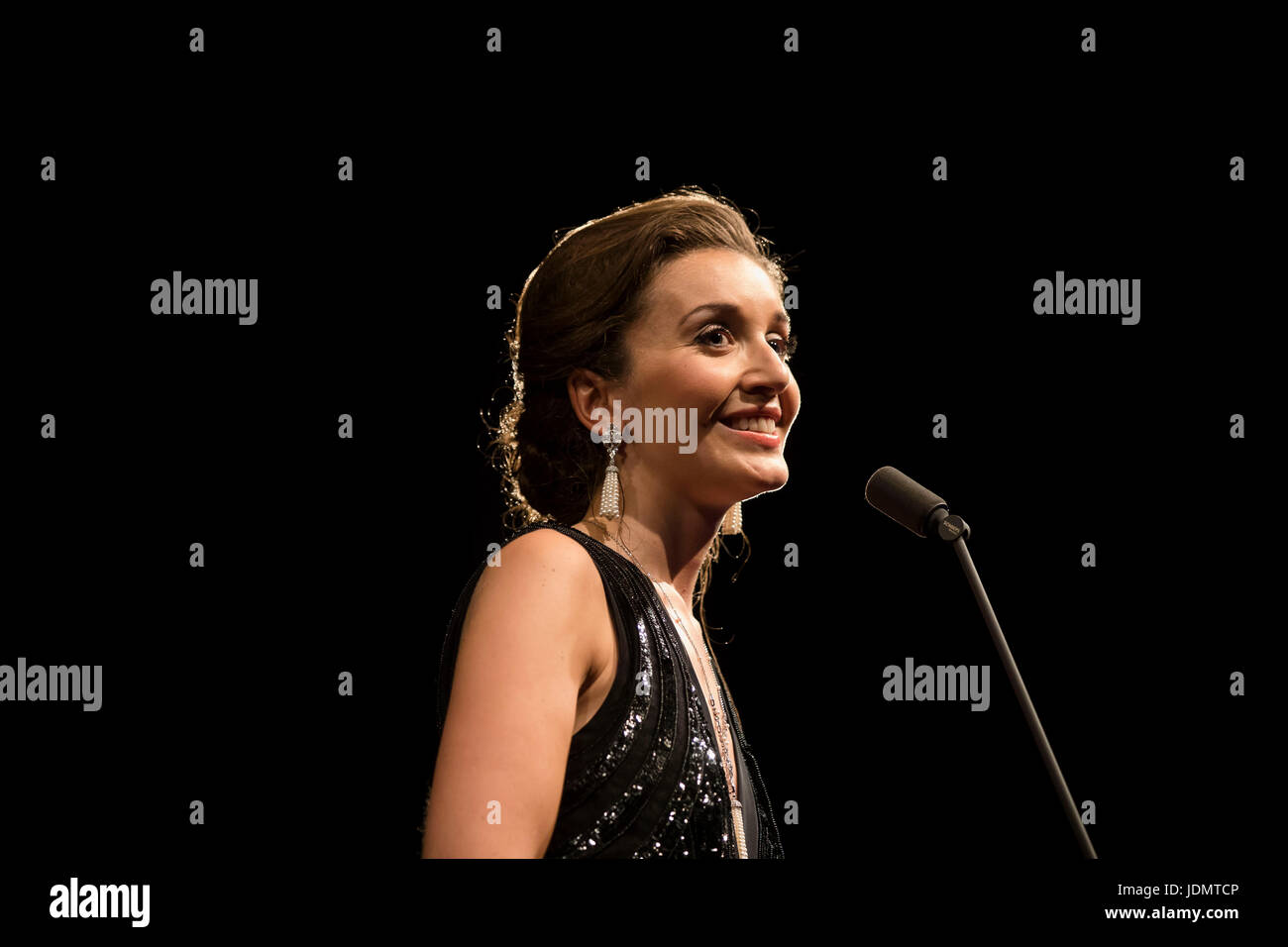 Carly paoli hi-res stock photography and images - Alamy