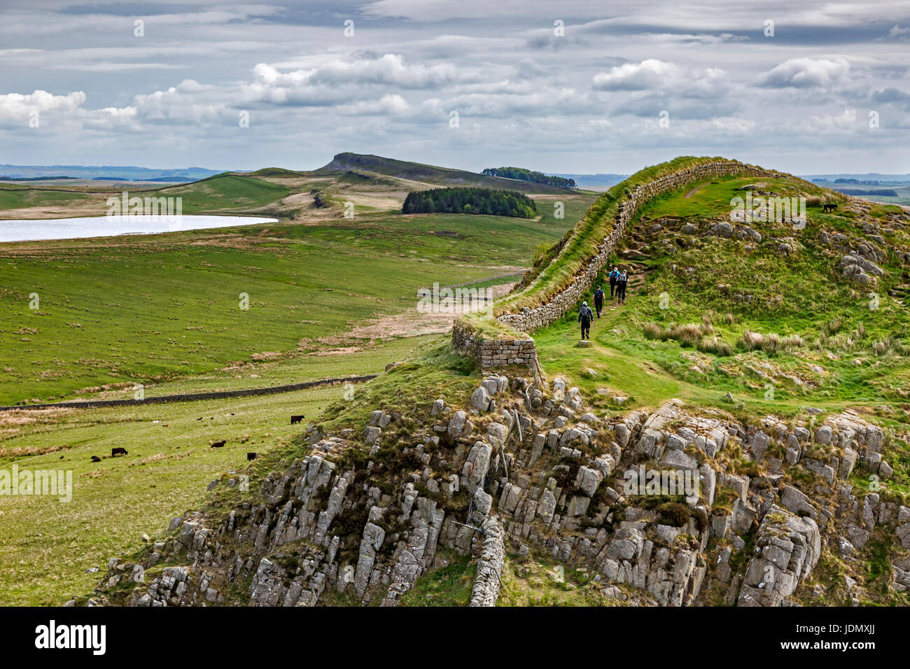 Hikers and ruins of Roman walls, Hadrian's Wall, near Homesteads ...