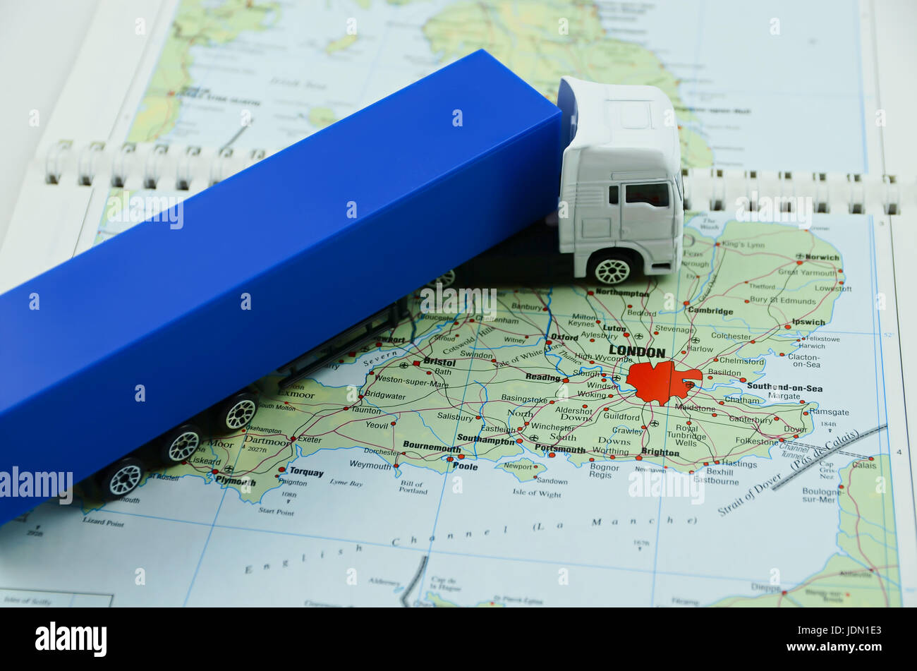 Lorry uk map hi-res stock photography and images - Alamy