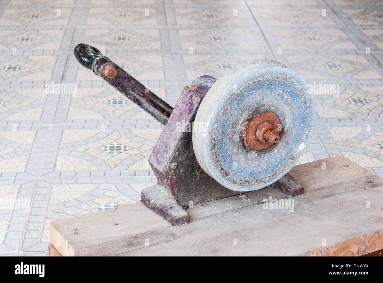 Hand Powered Grinding Machine for Jewelry Maker, Specific Tool Stock ...