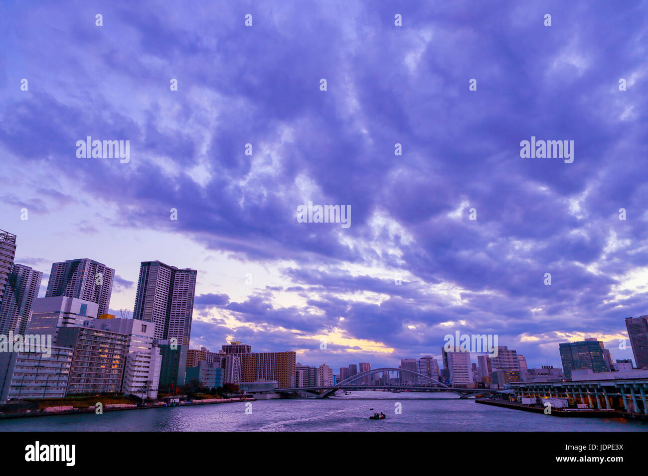 Sky sky skyscrapers and sunset hi-res stock photography and images - Alamy