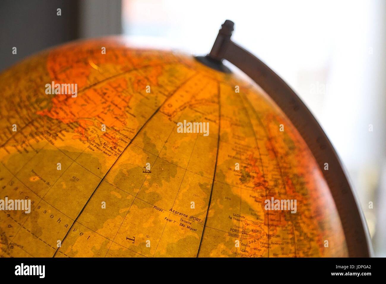 Ball Shaped Map High Resolution Stock Photography and Images - Alamy