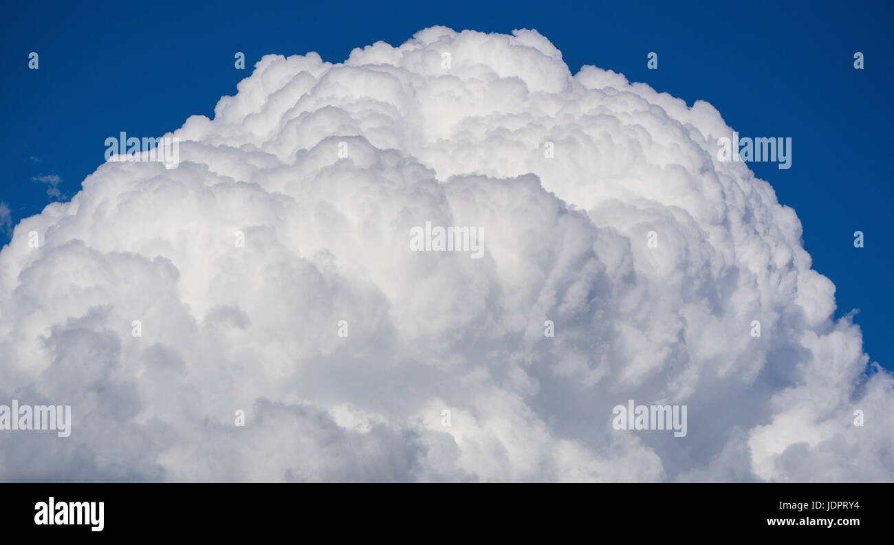 Cumulus clouds environment hi-res stock photography and images - Alamy