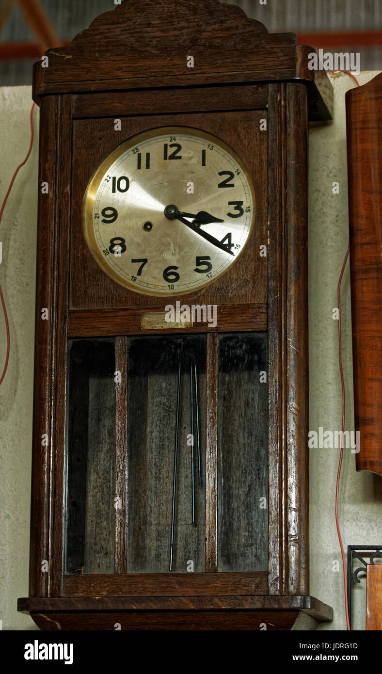Old Time Clocks High Resolution Stock Photography and Images - Alamy