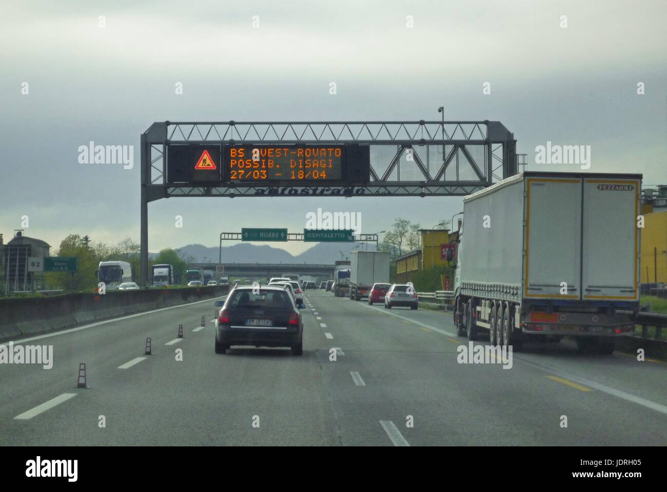 Italy a4 highway hi-res stock photography and images - Alamy