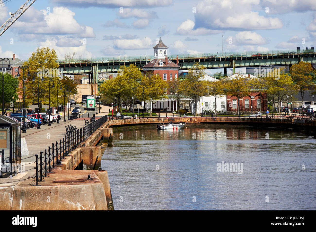 Dry dock 2 boston hi-res stock photography and images - Alamy