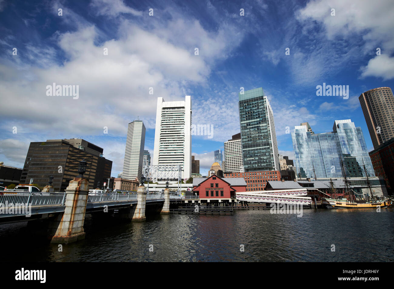 fort point channel financial district and boston tea party museum ...