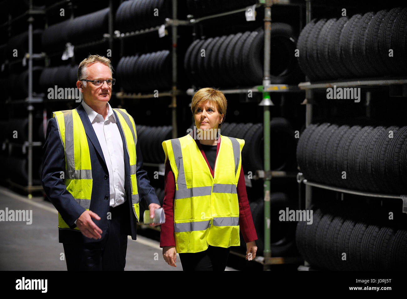 John reid manager hi-res stock photography and images - Alamy