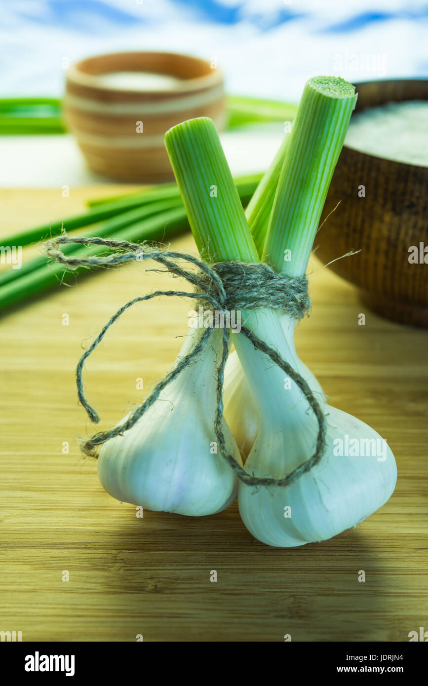 Tied garlic bulbs hi-res stock photography and images - Alamy
