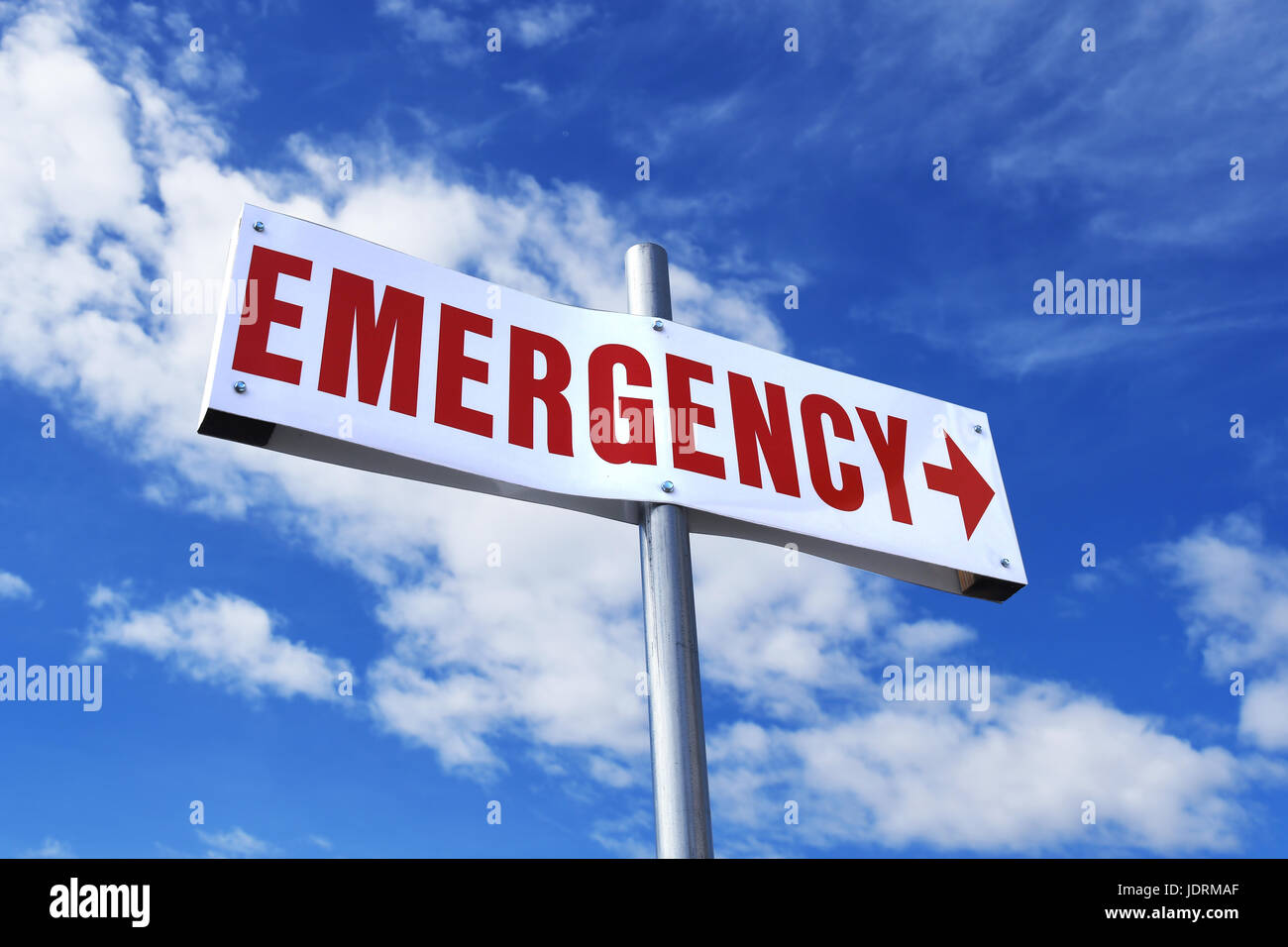 Emergency room sign hi-res stock photography and images - Alamy