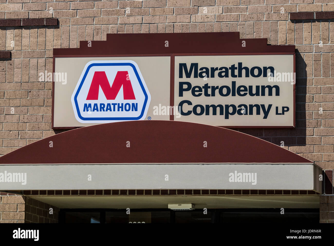 Marathon Gas Pump High Resolution Stock Photography and Images - Alamy