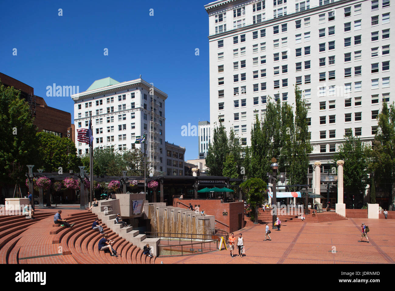 America, state of Oregon, town of Portland, Pioneer Courthouse Square ...