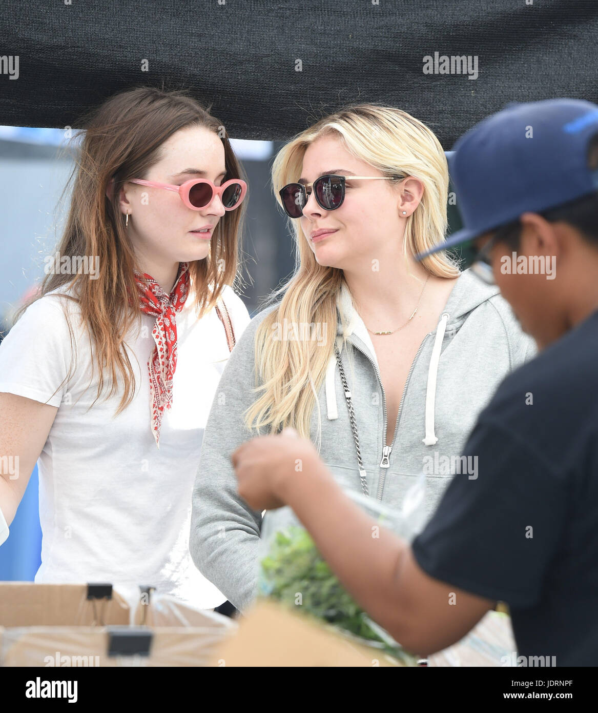 Chloe Grace Moritz goes to the Studio City Farmers Market with friends ...