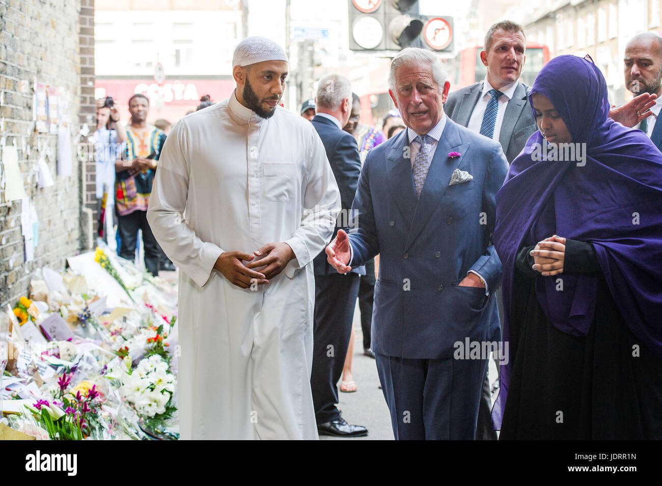The Prince of Wales visits tributes left at the scene of the Finsbury ...