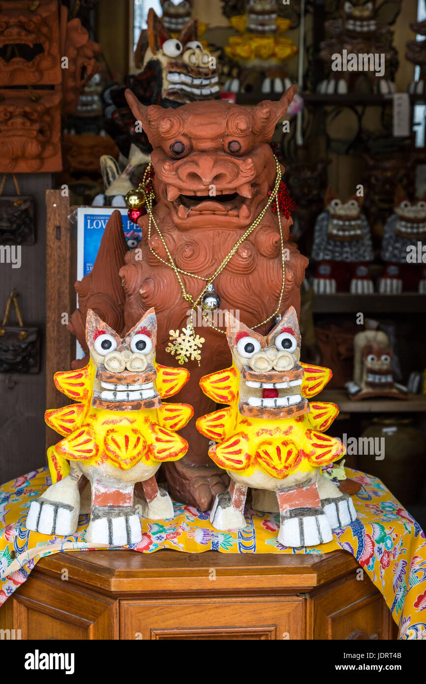 Naha okinawa japan shisa hi-res stock photography and images - Alamy