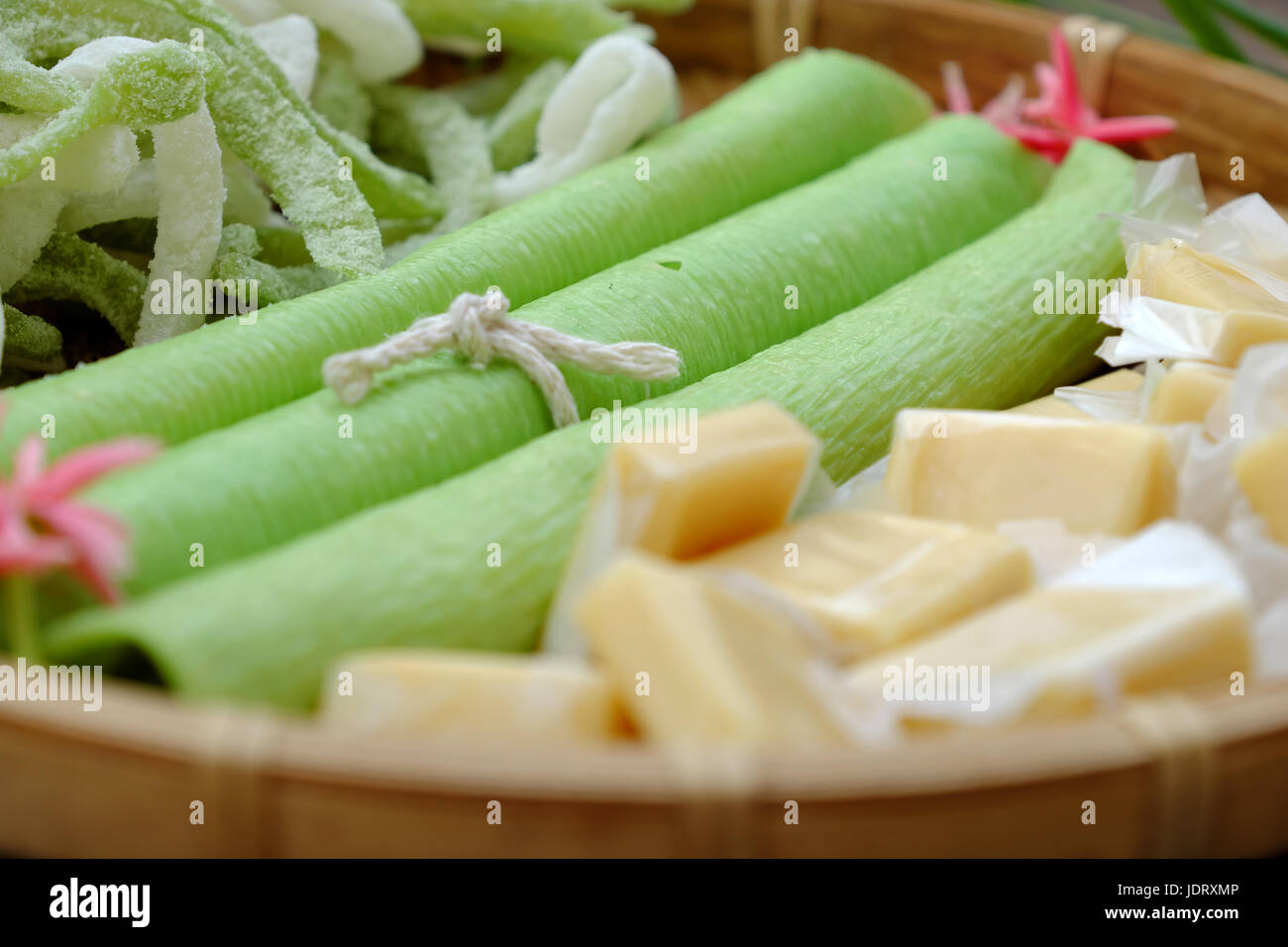 Dark soy sauce hi-res stock photography and images - Alamy