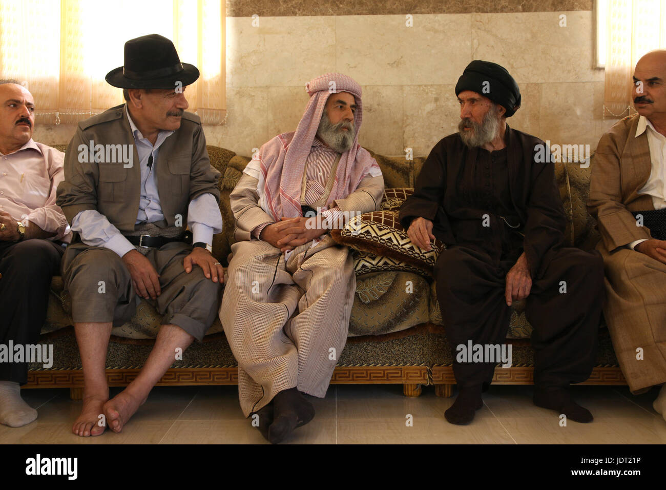 Yazidism hi-res stock photography and images - Alamy