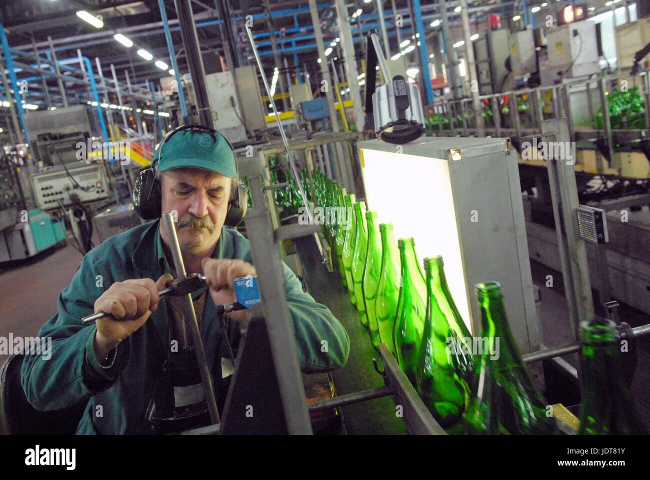 Italy, glass industry, production of glass bottles with recycled glass ...