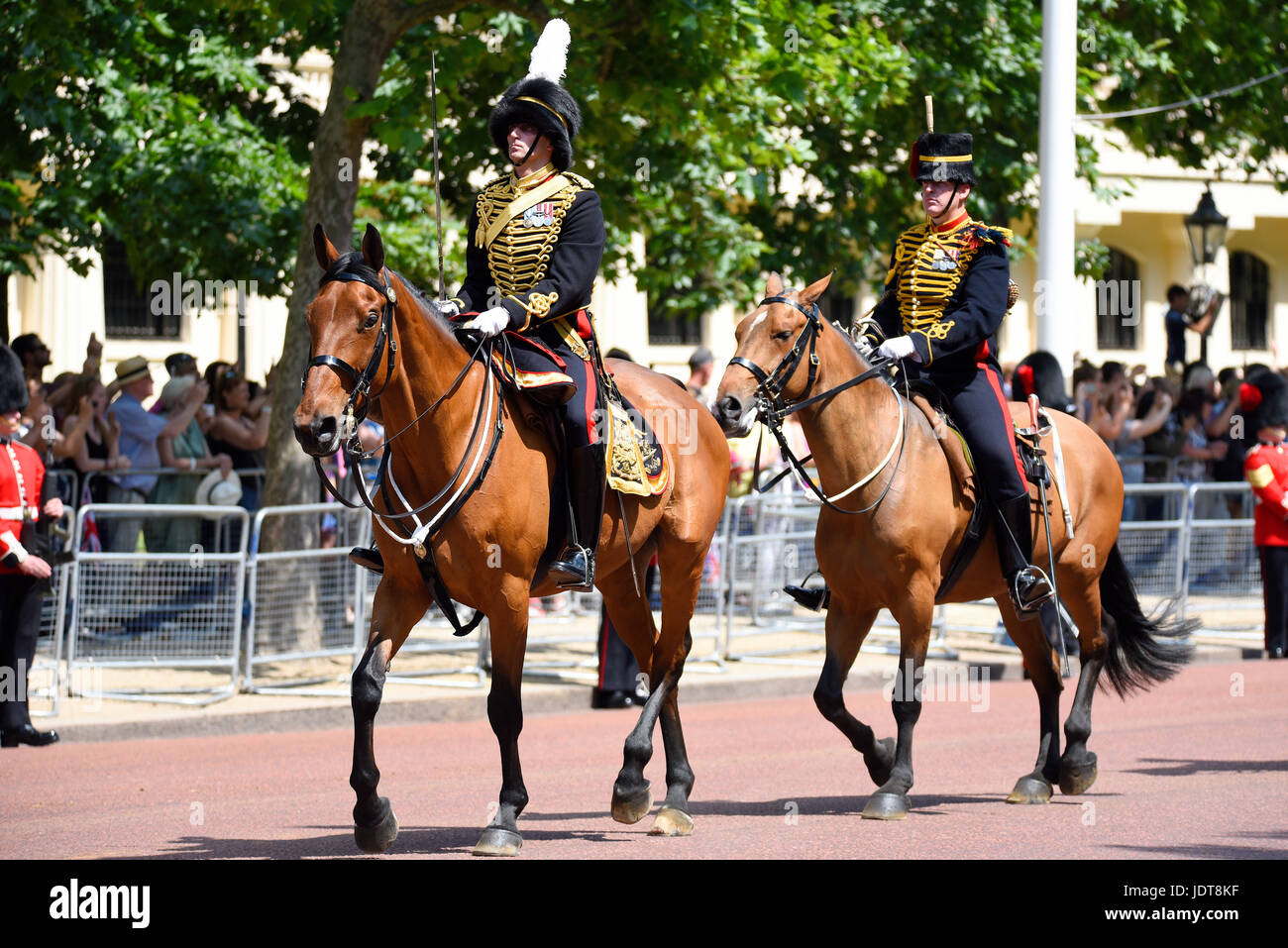 Kings troop troop in the colour hi-res stock photography and images - Alamy