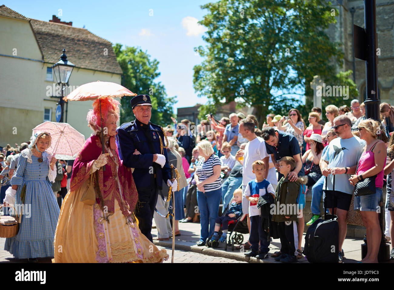 Victorian costume parade hi-res stock photography and images - Alamy