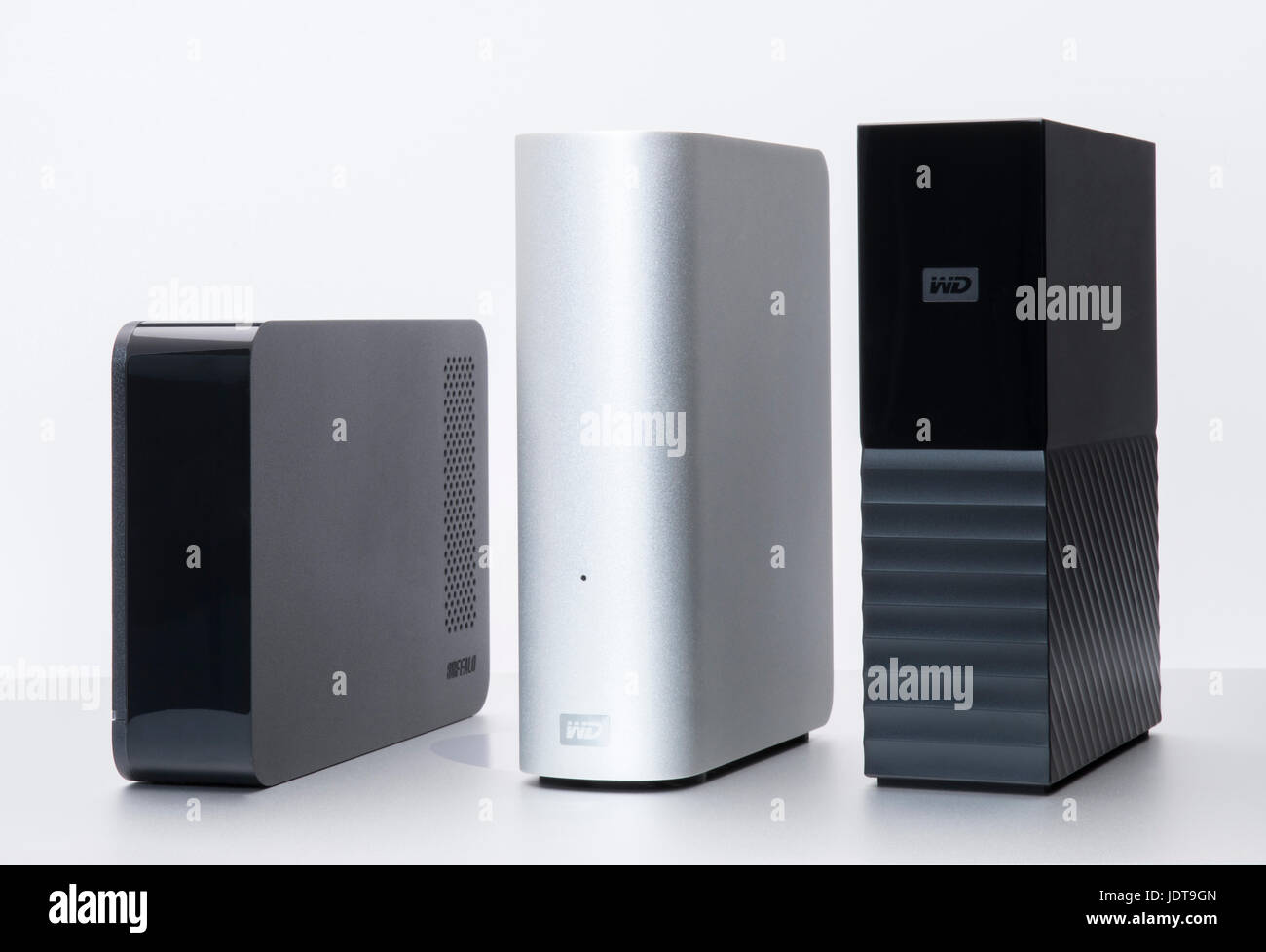 External hard drive back up hi-res stock photography and images - Alamy