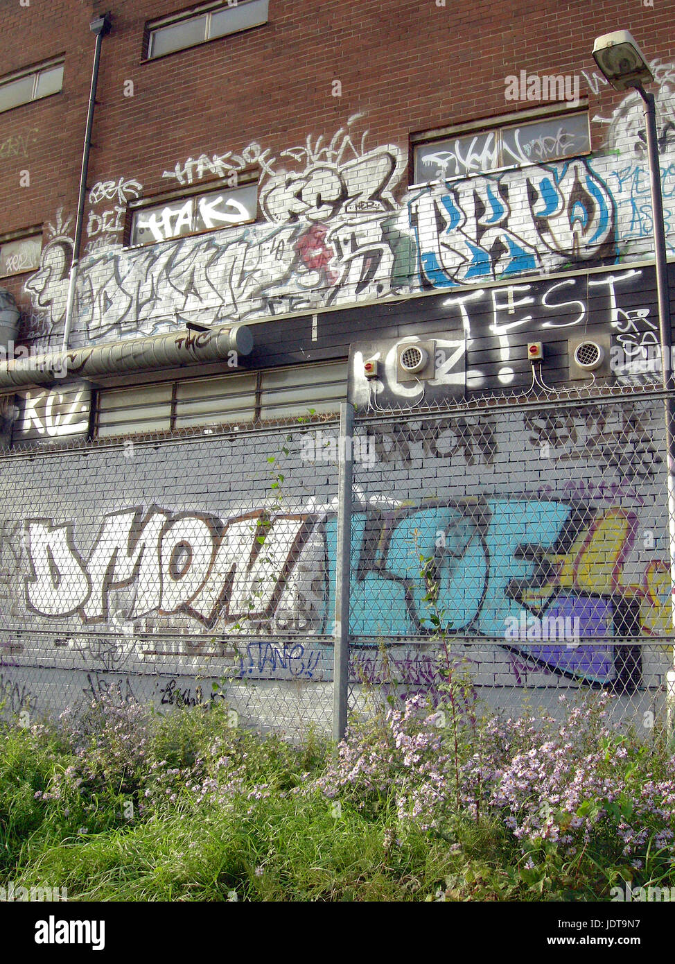 Graffiti artwork? Inner city Stock Photo - Alamy