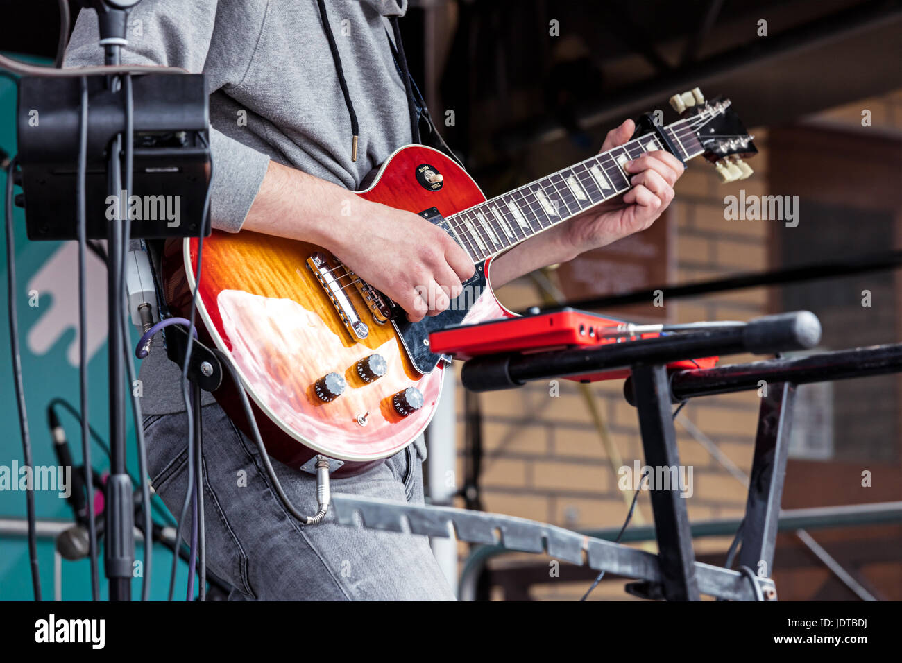 Male musician hi-res stock photography and images - Alamy