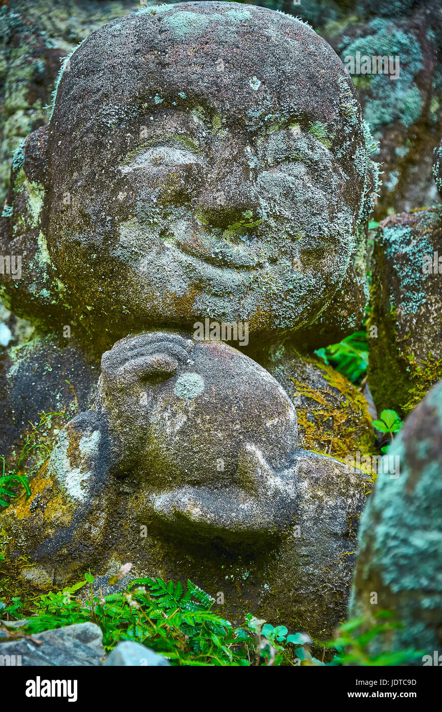 Statues in kyoto hi-res stock photography and images - Alamy