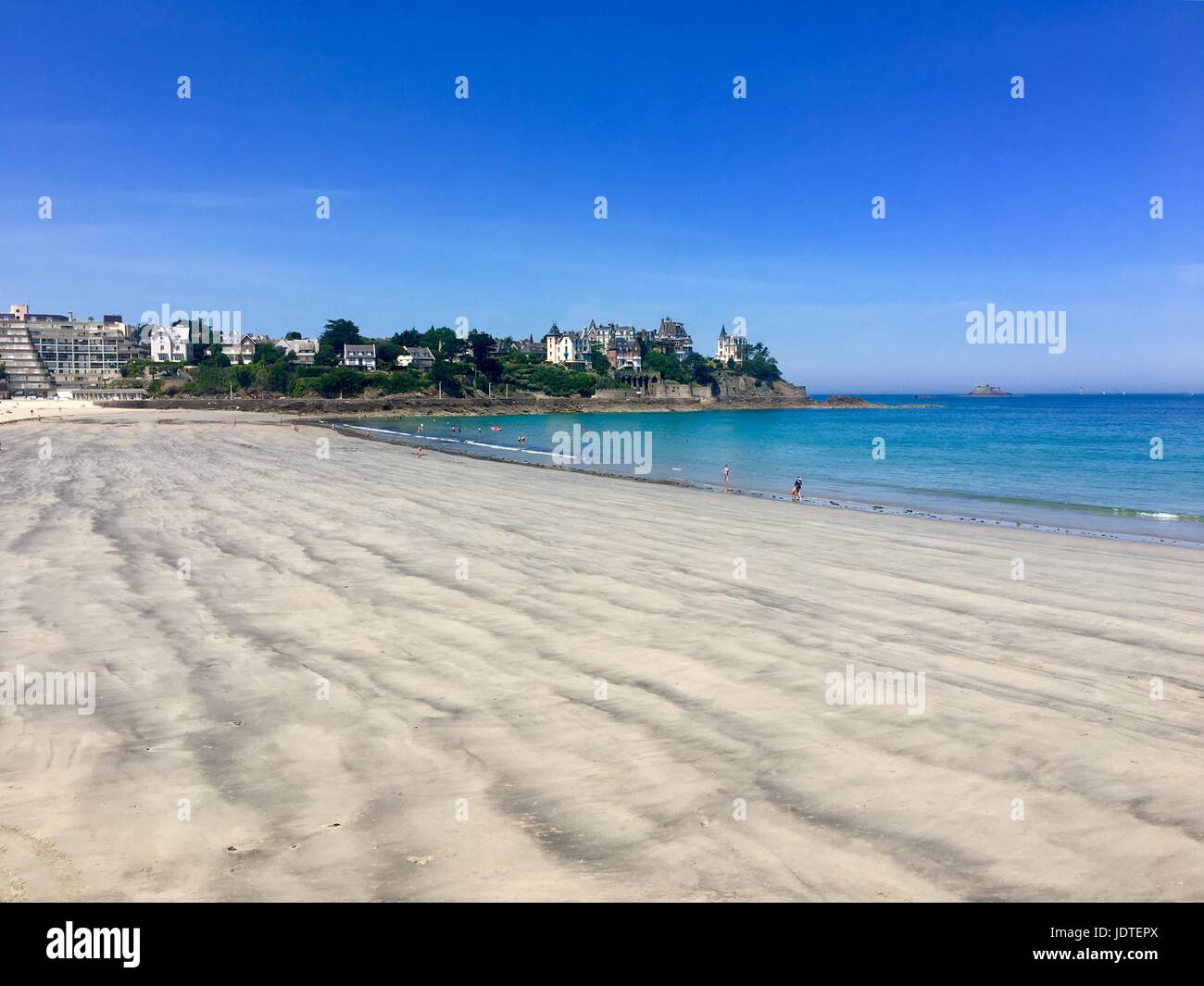 Dinard france hi-res stock photography and images - Alamy