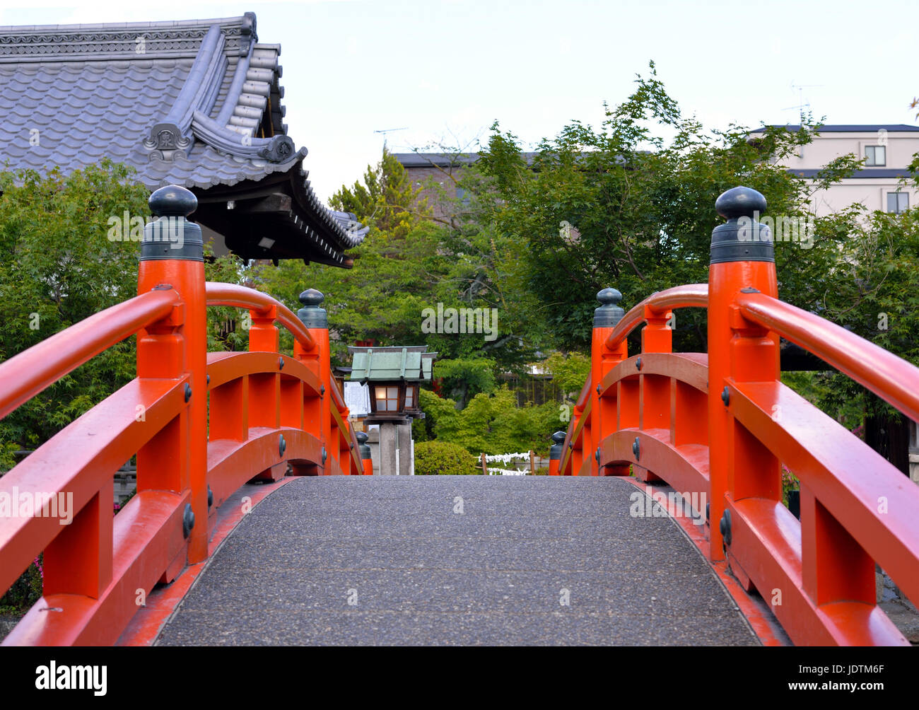 Japanese traditional architecture hi-res stock photography and images ...