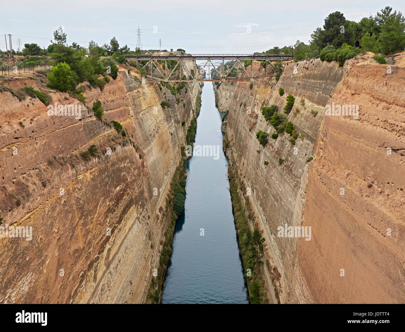 Corinth Canal connects the Gulf of Corinth with the Aegean and cuts ...